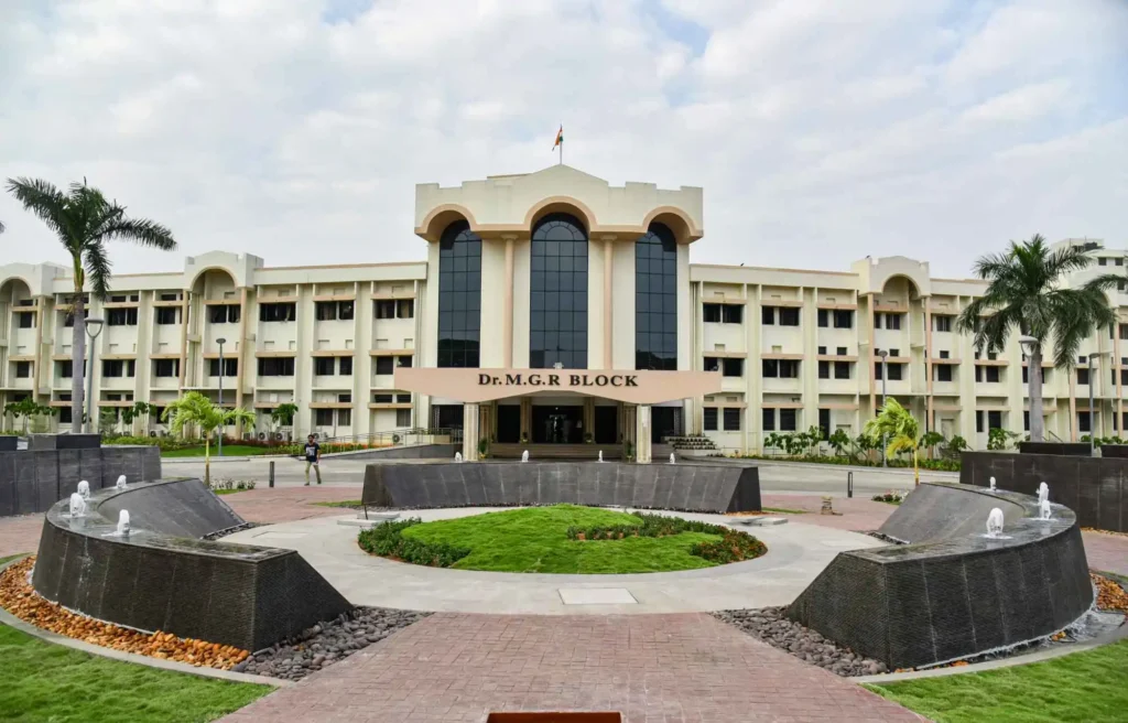 VIT University - Hari Educational Consultancy